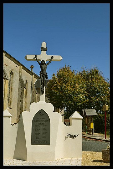 le Tour du Village de Fraisse - Guide du Périgord